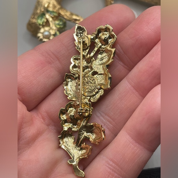 Edgar Berebi | Jewelry | Vtg Edgar Berebi Birth Of Spring Egg And ...